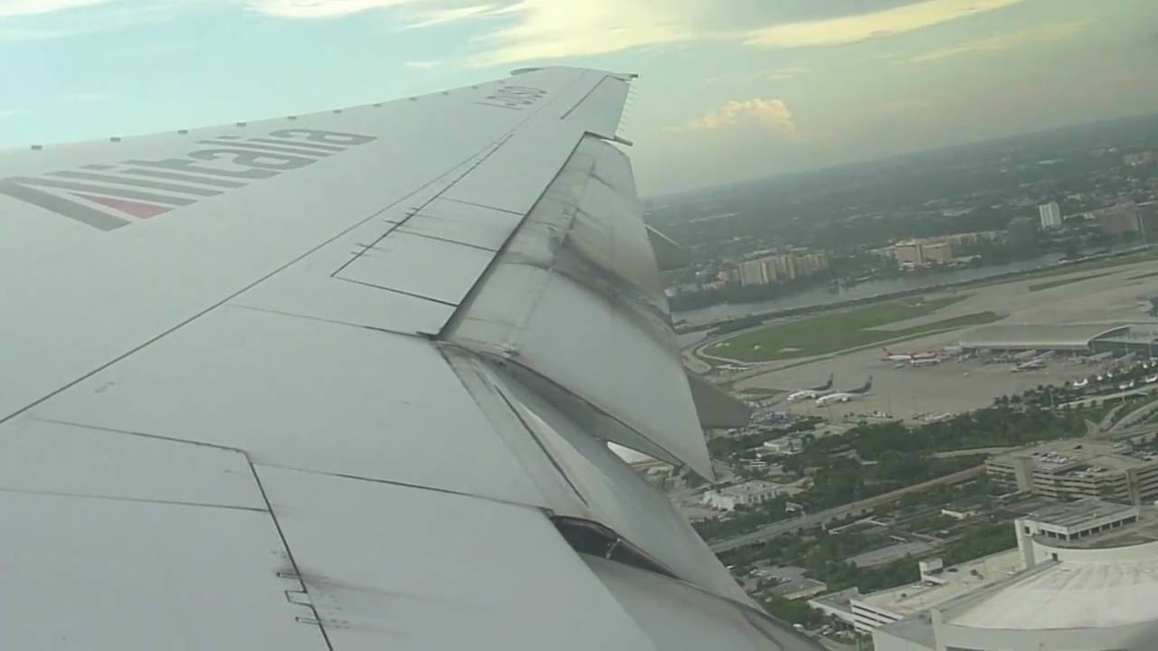 Boeing 777 take off from MIami - YouTube