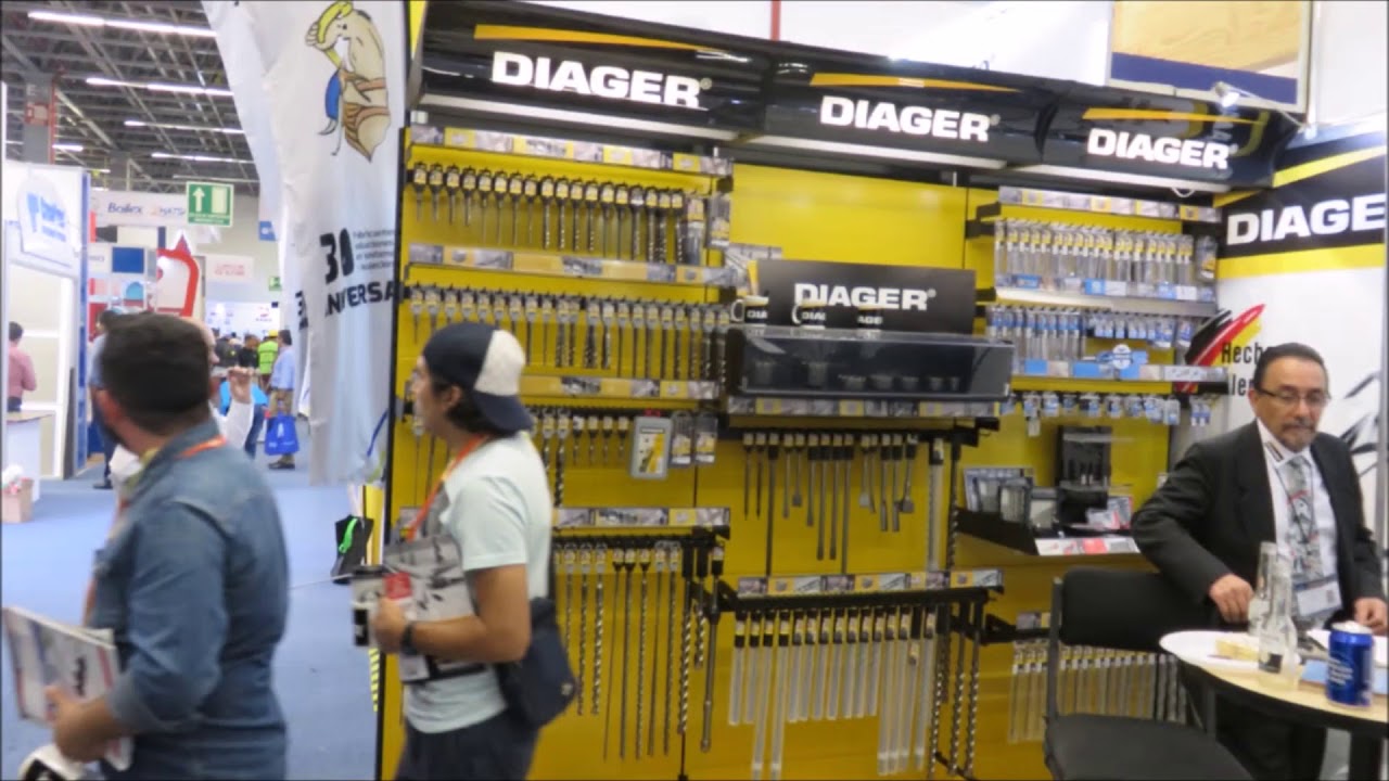 Diager in Guadalajara Feria - YouTube
