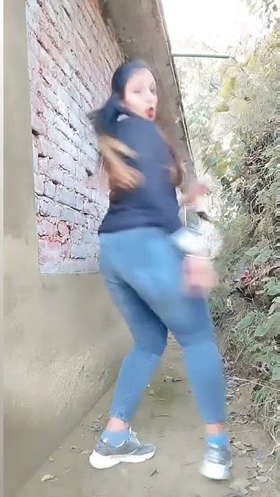 kacha badam//vidya thakur// dance - YouTube