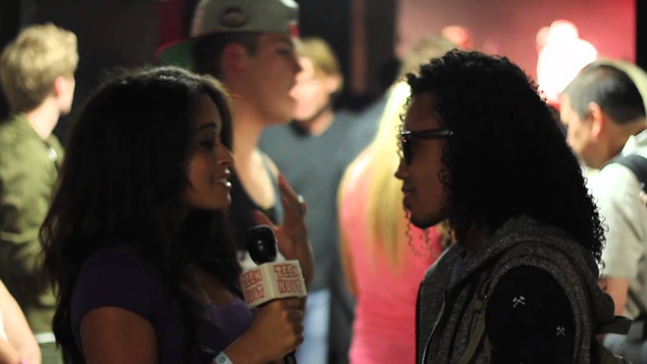 Teen Hoot Tion Phipps Kayla Becker - YouTube