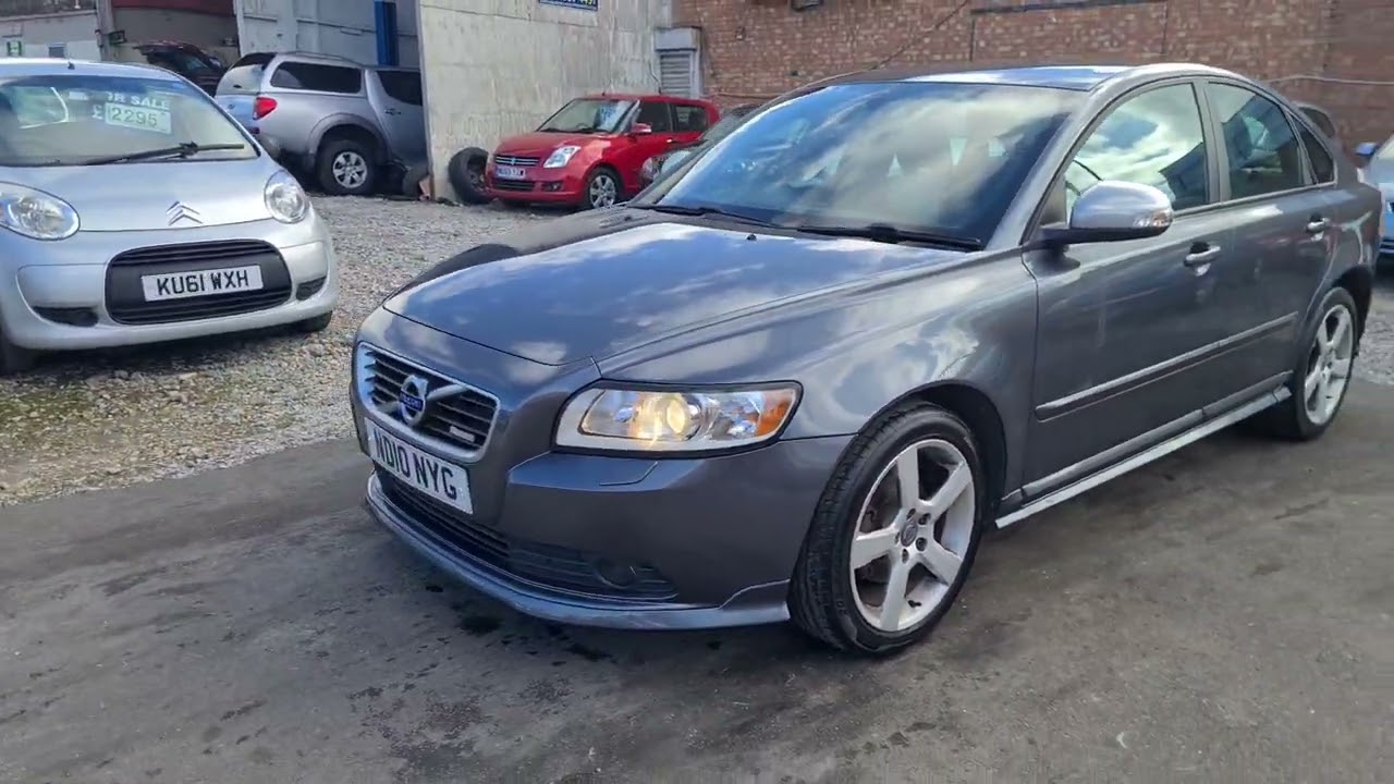 Volvo S40 R Design - YouTube