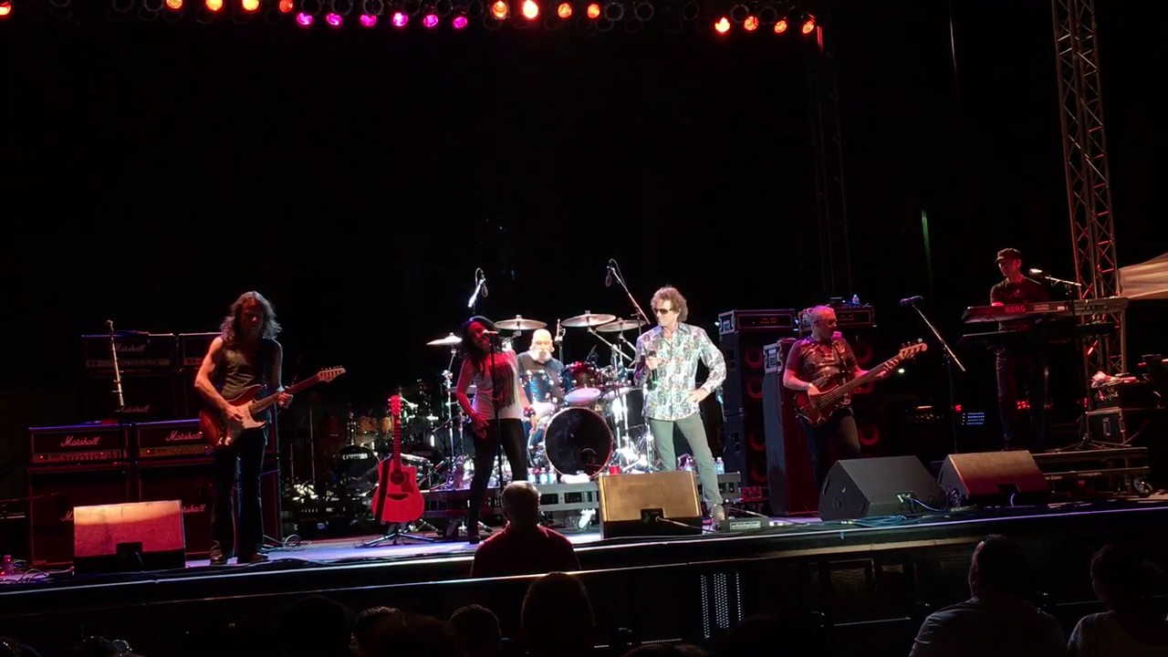 Starship Ft Mickey Thomas & Stephanie Calvert - Its Not Enough HD - YouTube