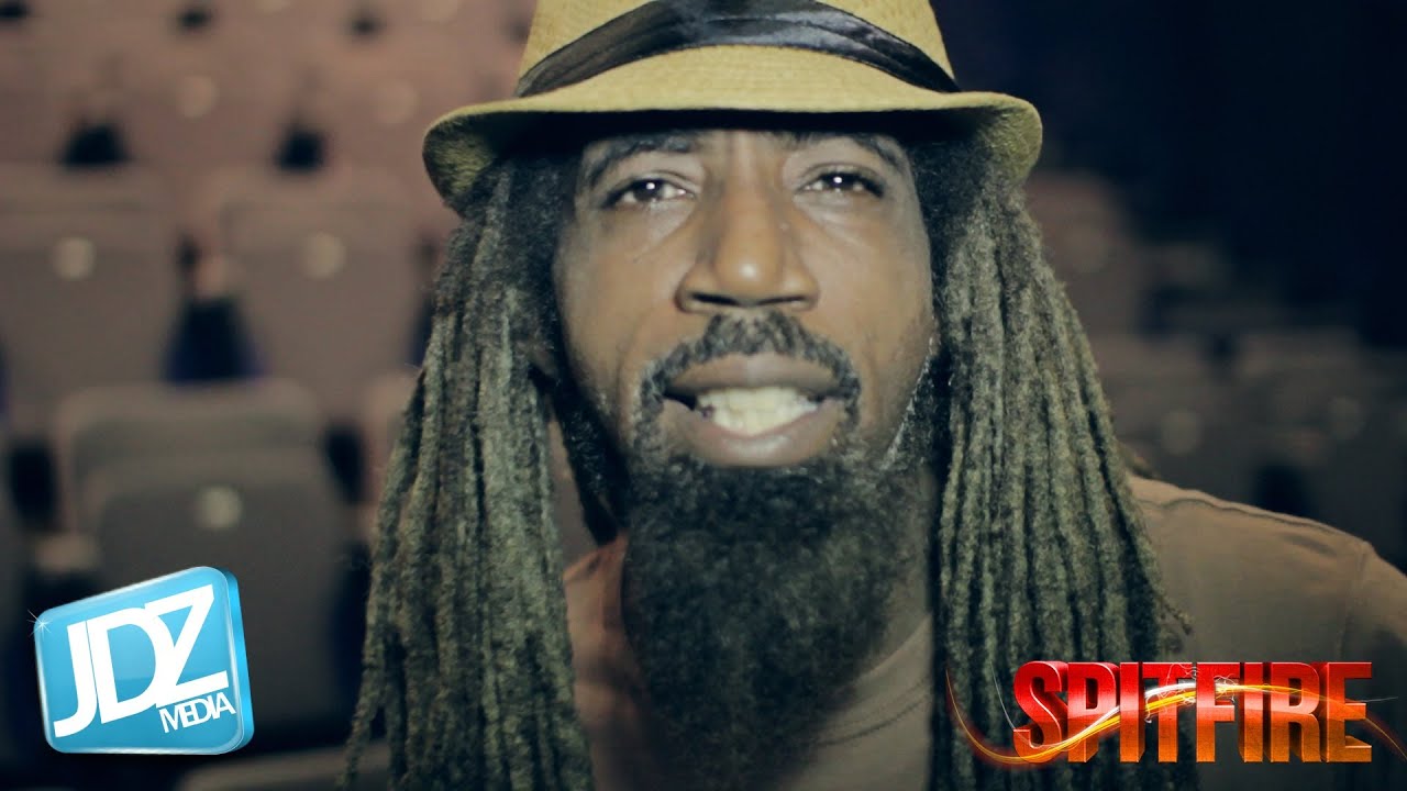 Akil the MC (Jurassic 5) [SPITFIRE] | JDZmedia - YouTube