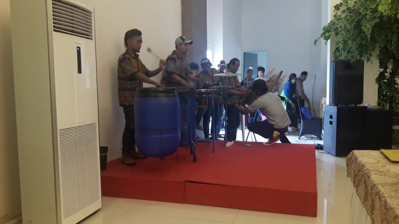 Resto. Wulansari, Gedung graha hartika - YouTube