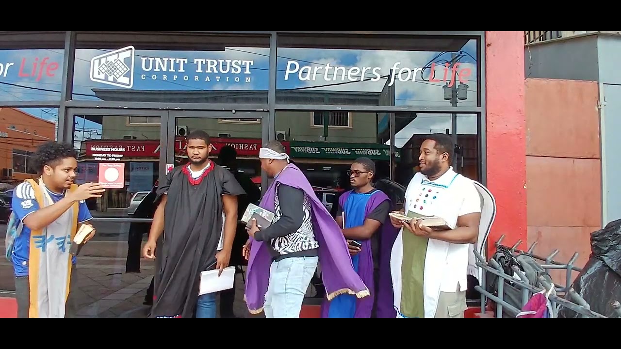 Street ministry!!!!! - YouTube