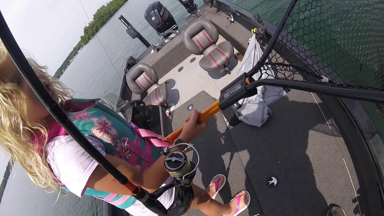 Pine lake bass fishing Waukesha wi - YouTube