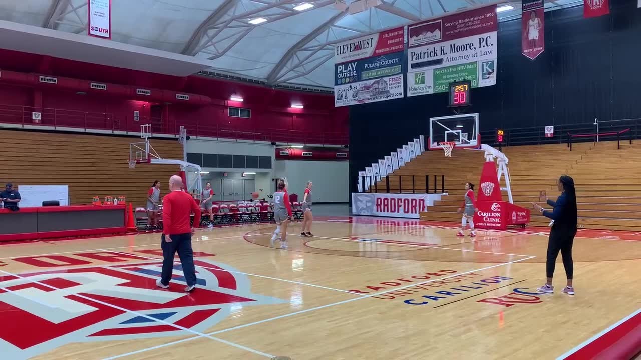 Radford University women’s basketball practice - YouTube