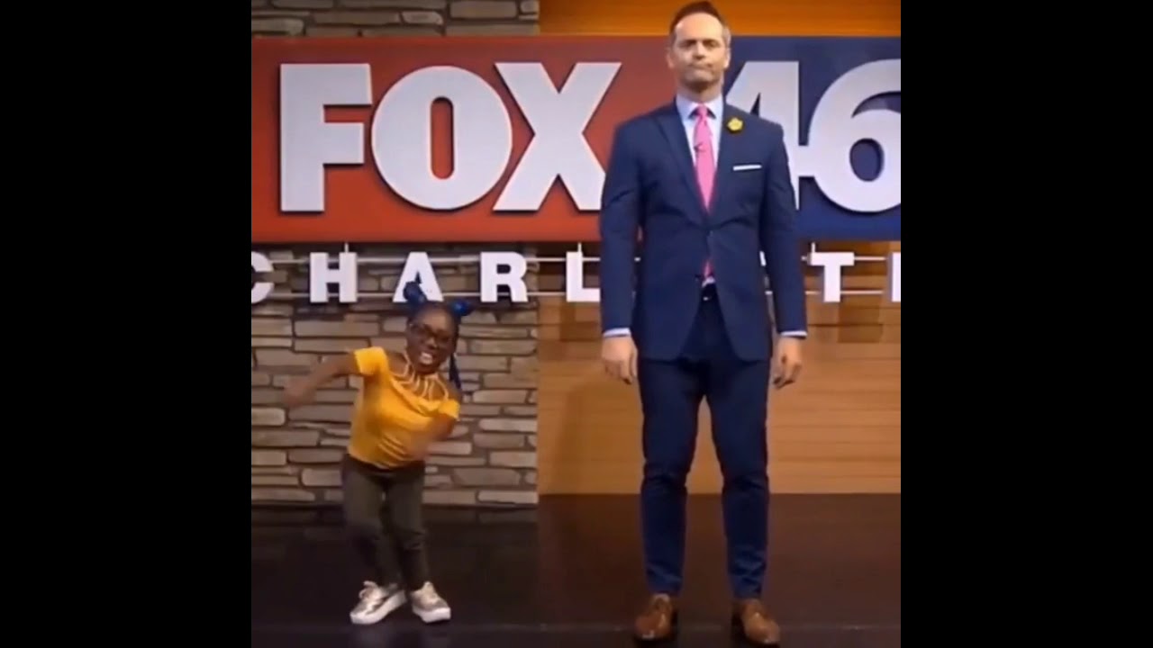 Fox news anchor hitting the woah. - YouTube