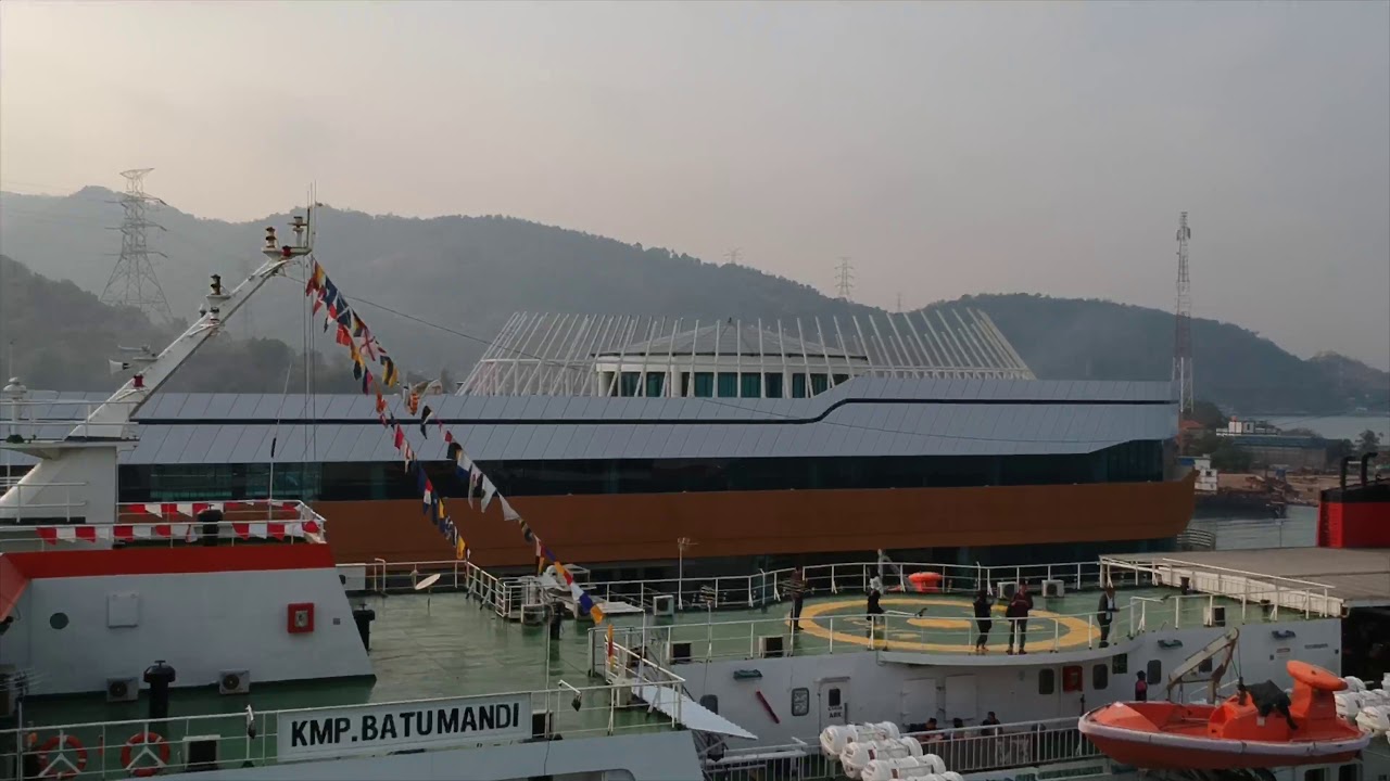 Pelabuhan Merak Banten Terbaru 2019...view dji spark - YouTube