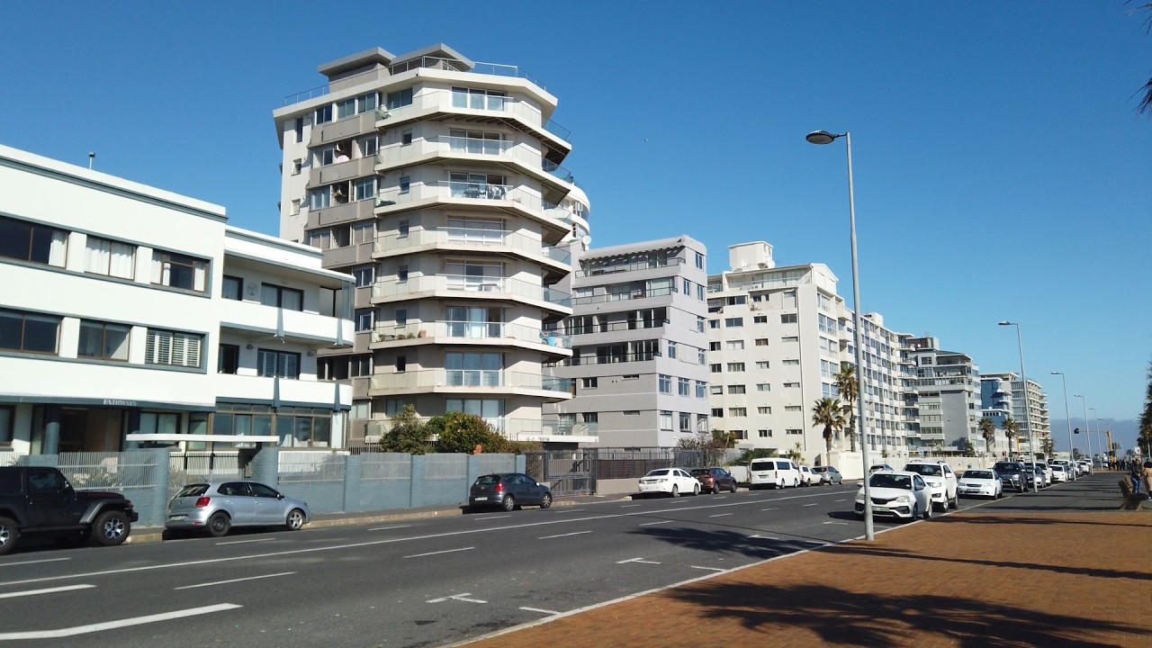 4K Walking Tour | Beach Road, Mouille Point, Cape Town - YouTube