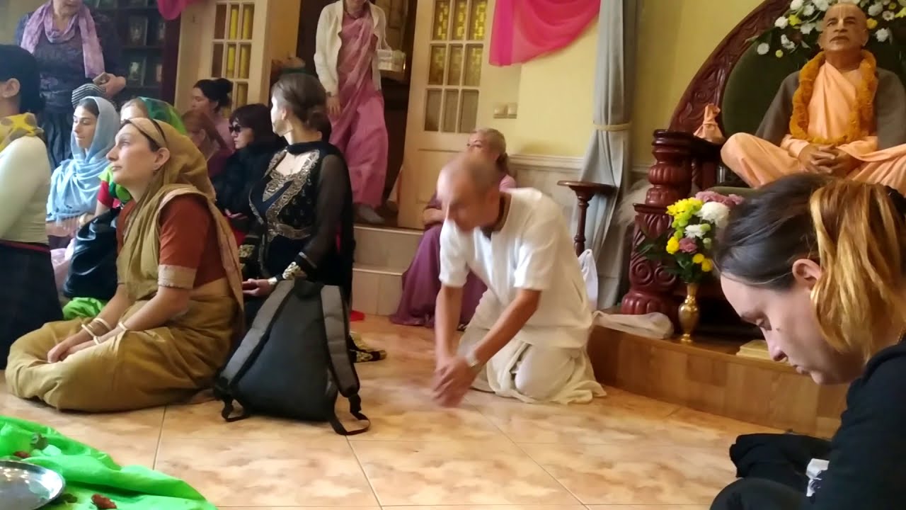 ISKCON TEMPLE UKRAINE [interior view] - YouTube