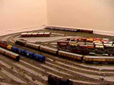 Hornby-Dublo Vintage model railway Trix Warship - YouTube