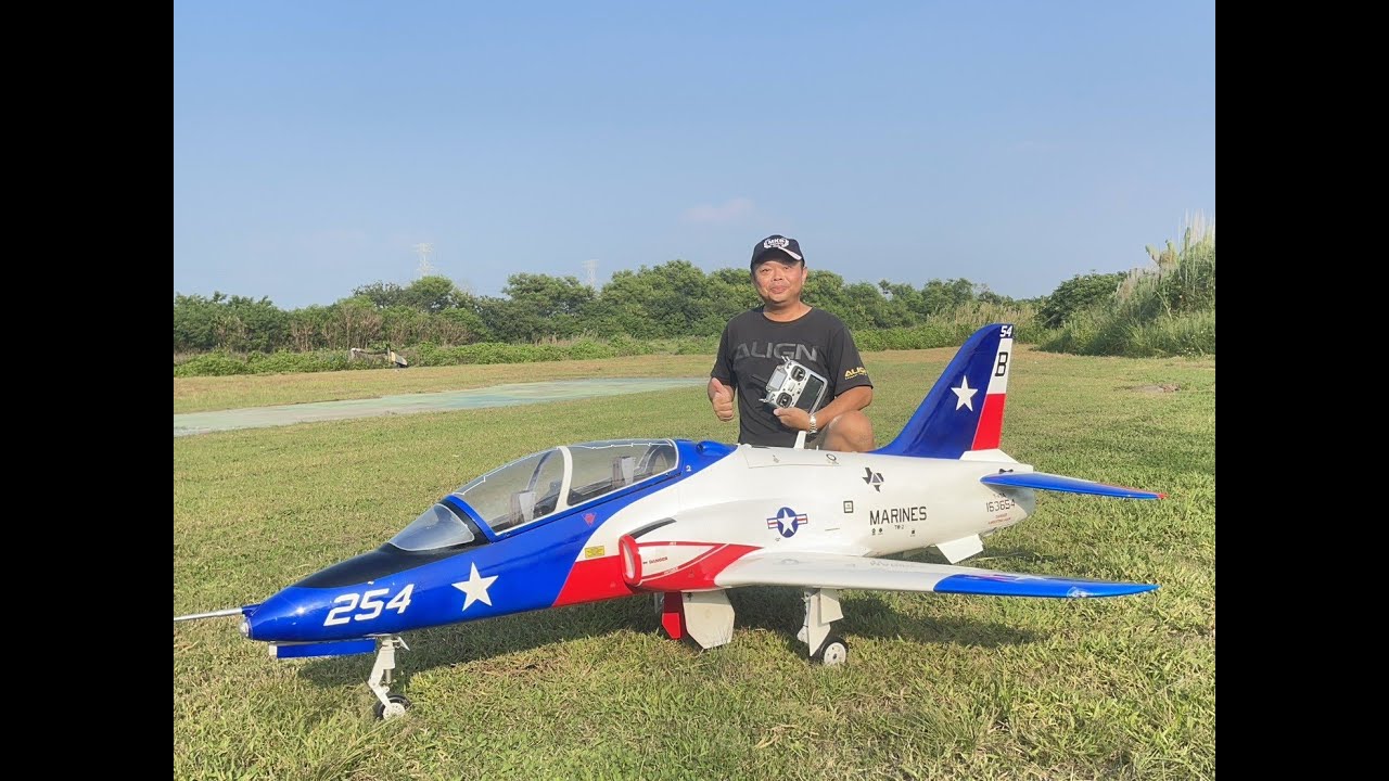 T-one Model 1/4.75 Hawk 100 KingTech K180G5 - YouTube