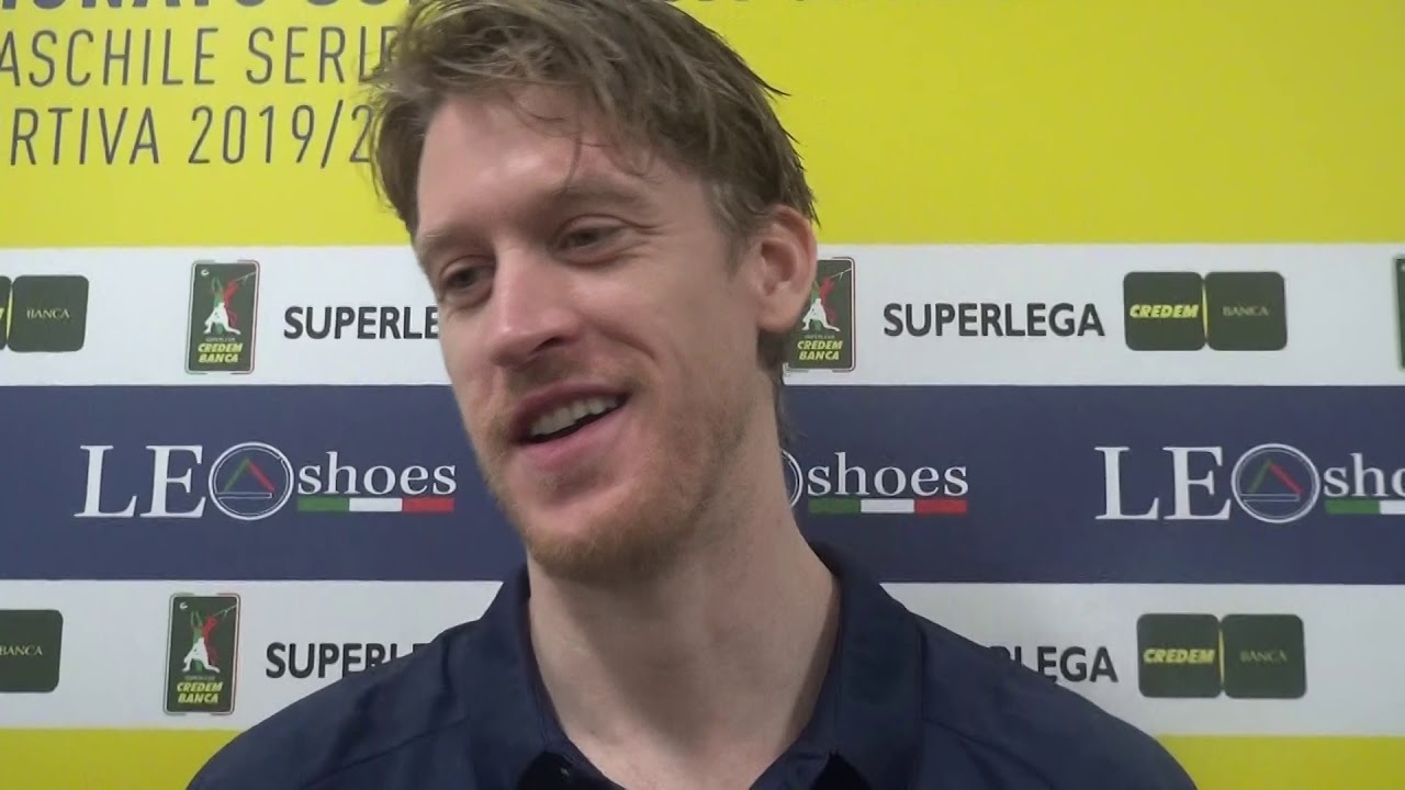 Maxwell Holt in vista del match con Ravenna - YouTube