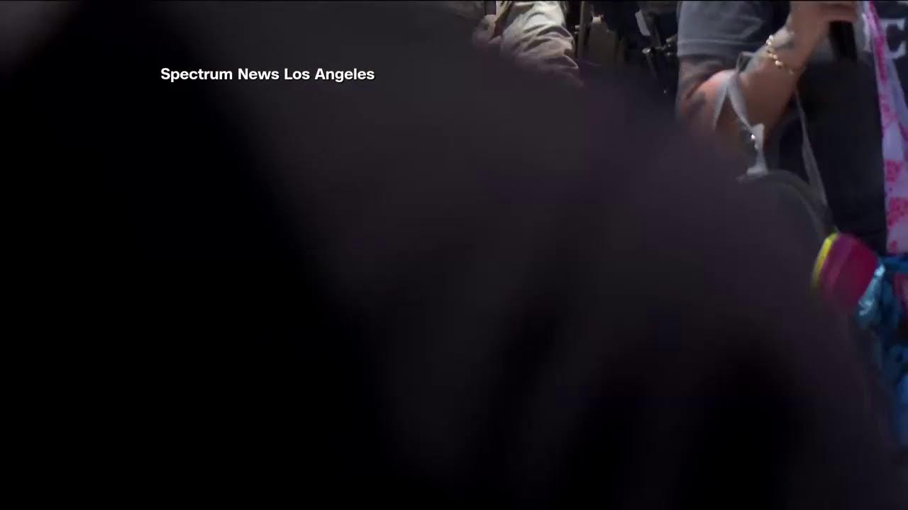 Watch: ICE Field Office Stakeout in LA - YouTube