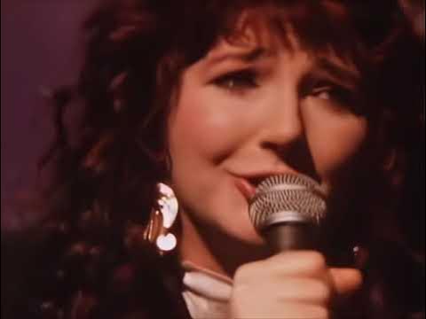 Kate Bush & David Gilmour - Running Up That Hill (A Deal With God) [Live] - YouTube