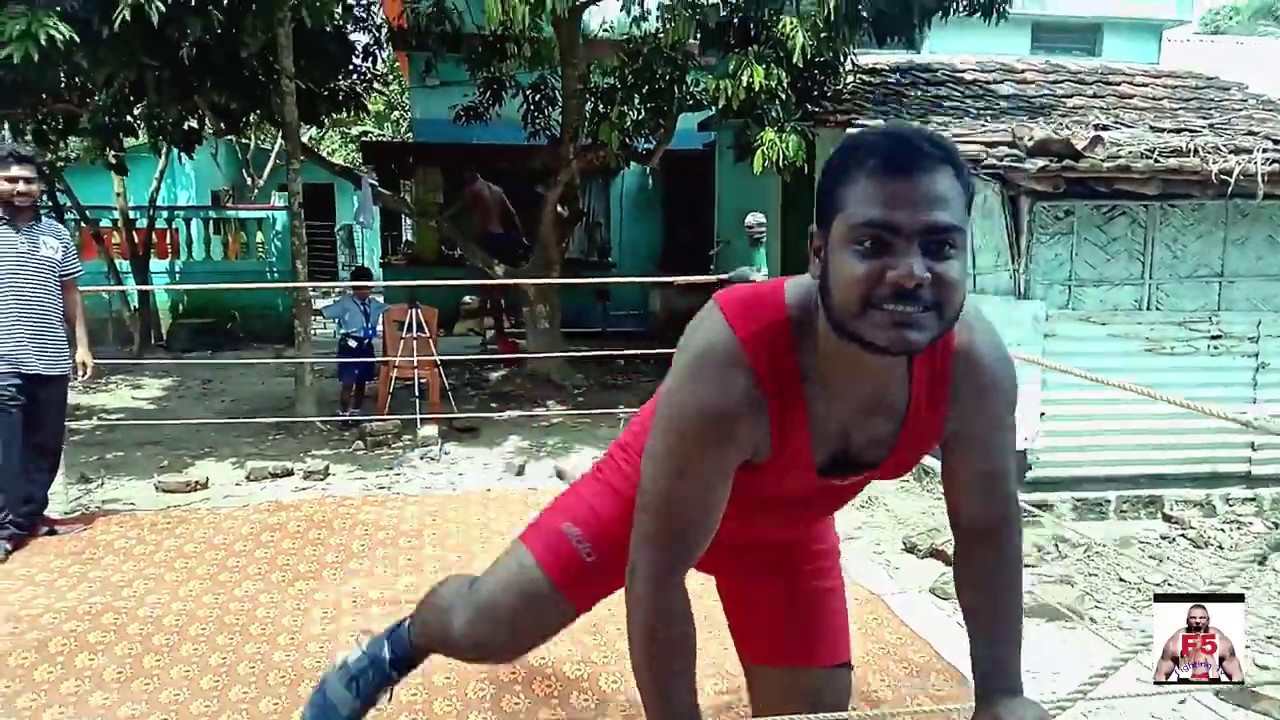 Ryback vs Daniel Bryan Fight In F5 Fighting TV .......... - YouTube