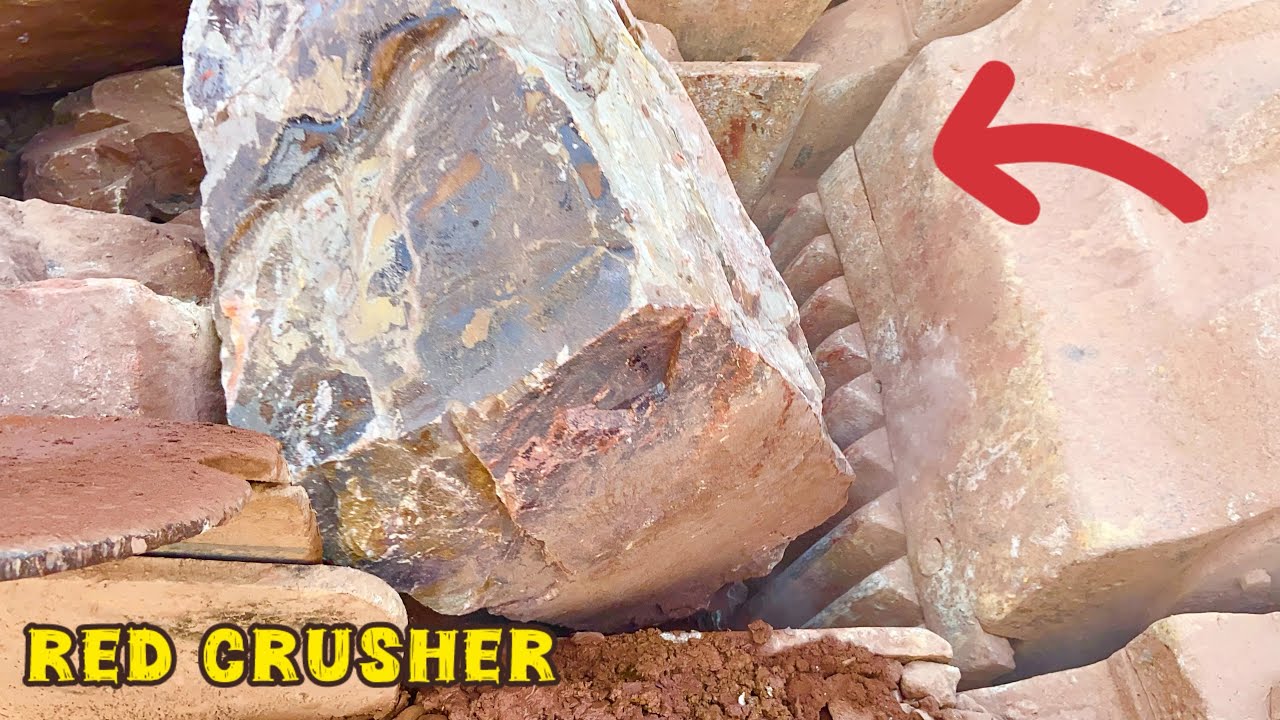 Jaw-Dropping Stone Crushing: Heavy Duty Machinery" Stone Crusher in ...