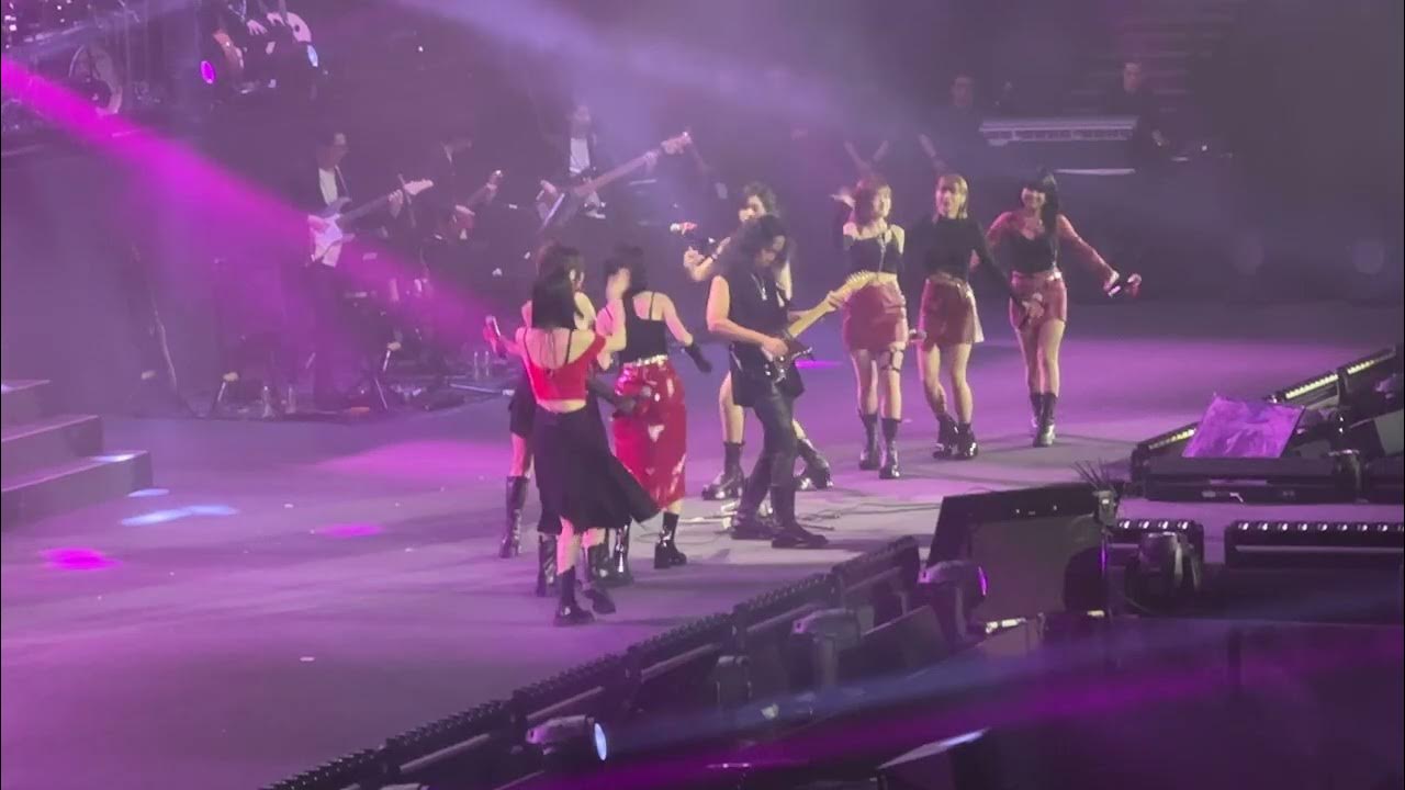 【AIA MDRT WITH HIM 狂熱音樂祭】Joey Tang × Lolly Talk 《數碼暴龍3馴獸師之王》 - YouTube