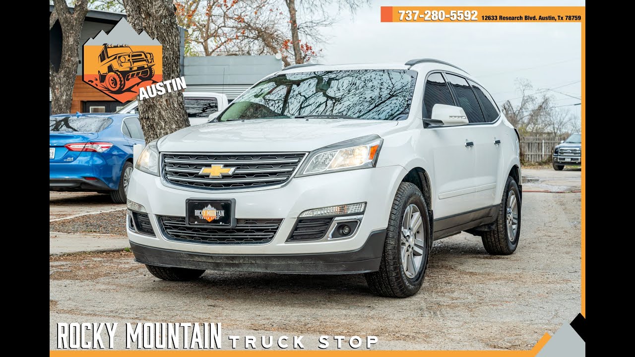 2017 Chevrolet Traverse LT 2LT - YouTube
