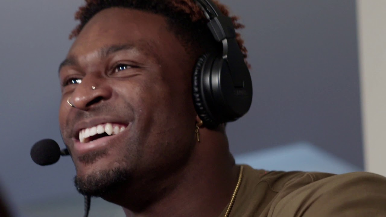 Twitch Rivals Streamer Bowl 2020 - DK Metcalf NFL - YouTube