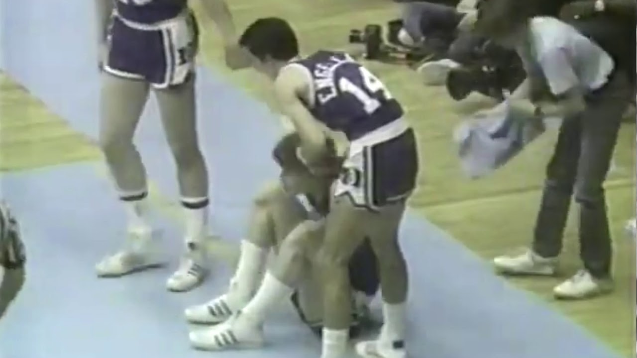 Worthy "and-1" vs. Duke - YouTube