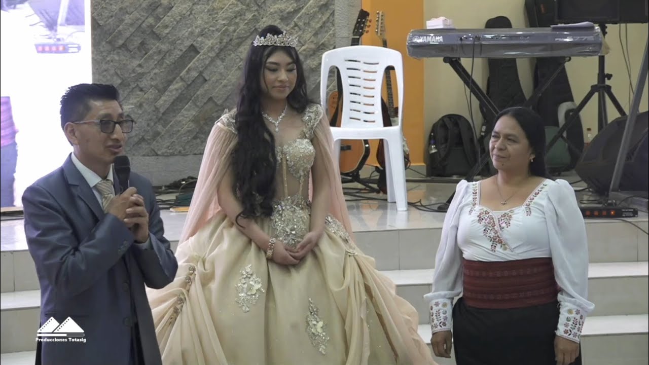 15 años de Grace Cepeda Chafla // Quito Iglesia Mushuc Causay - YouTube