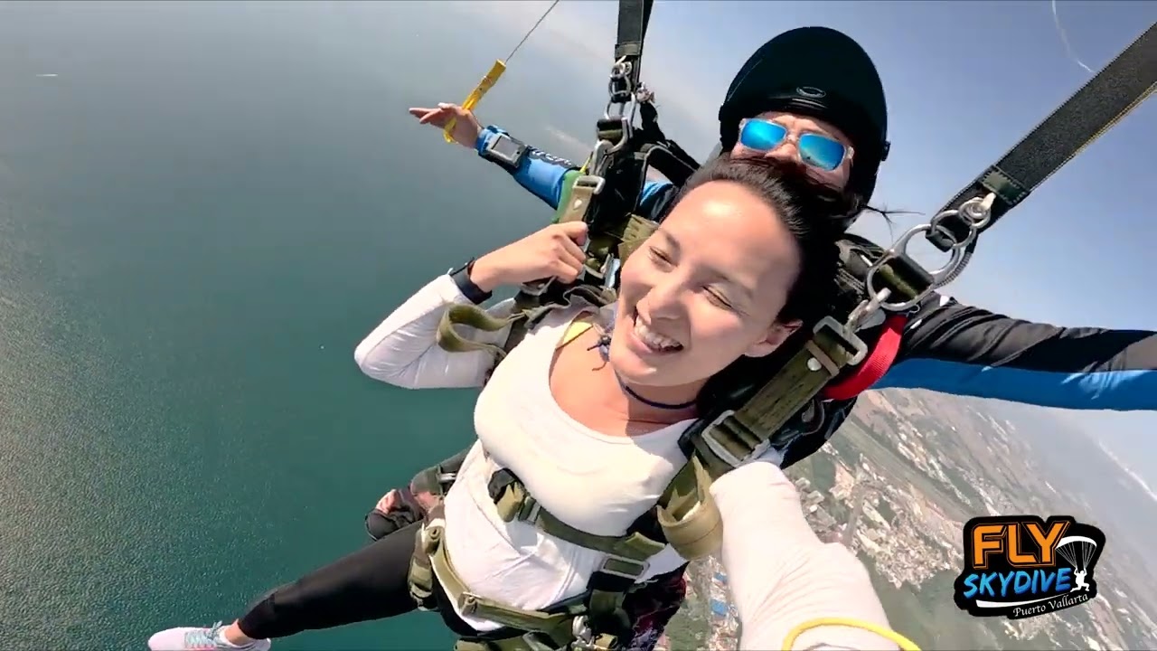 The BEST place to go skydiving - YouTube