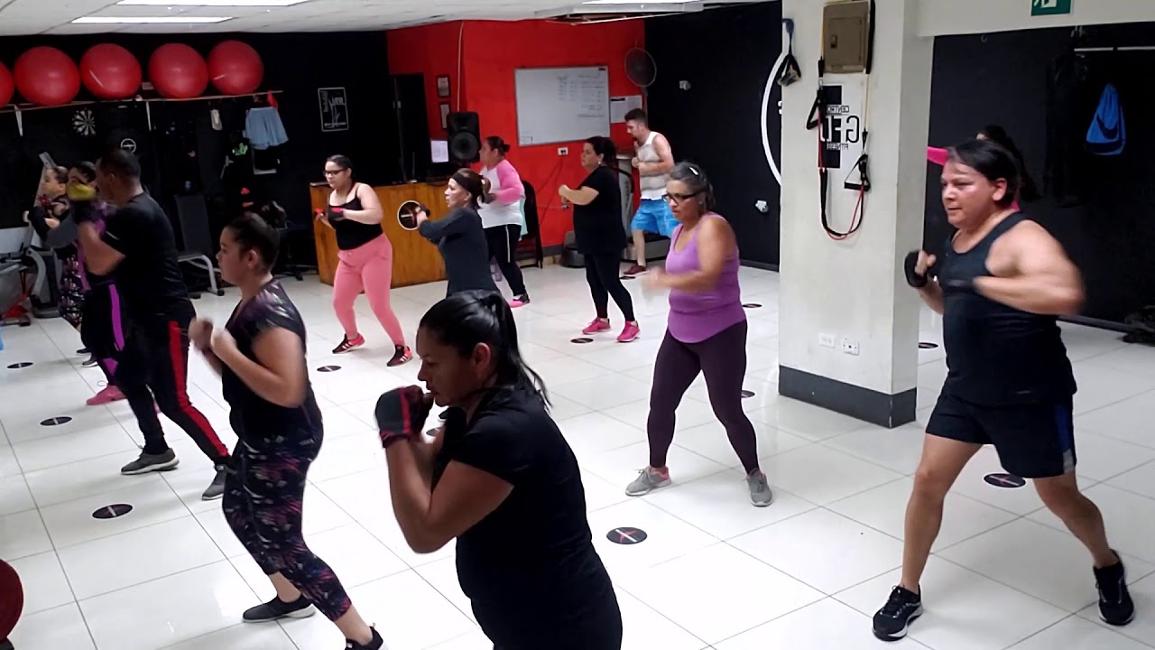 CARDIO BOX - YouTube
