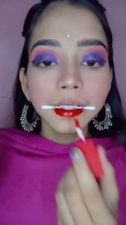 Testing Out Viral Lipstick Hackπ±π¨ Viral Lipstick Hack Shorts