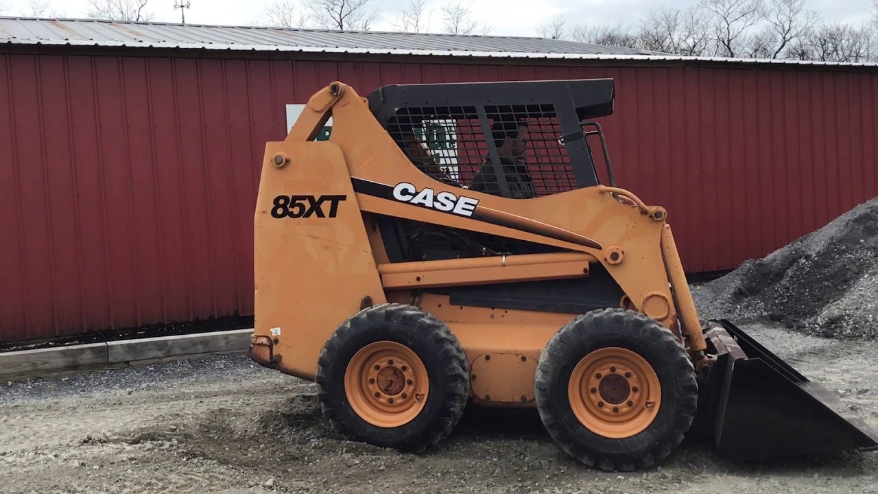 CASE 85XT SKID STEER - YouTube