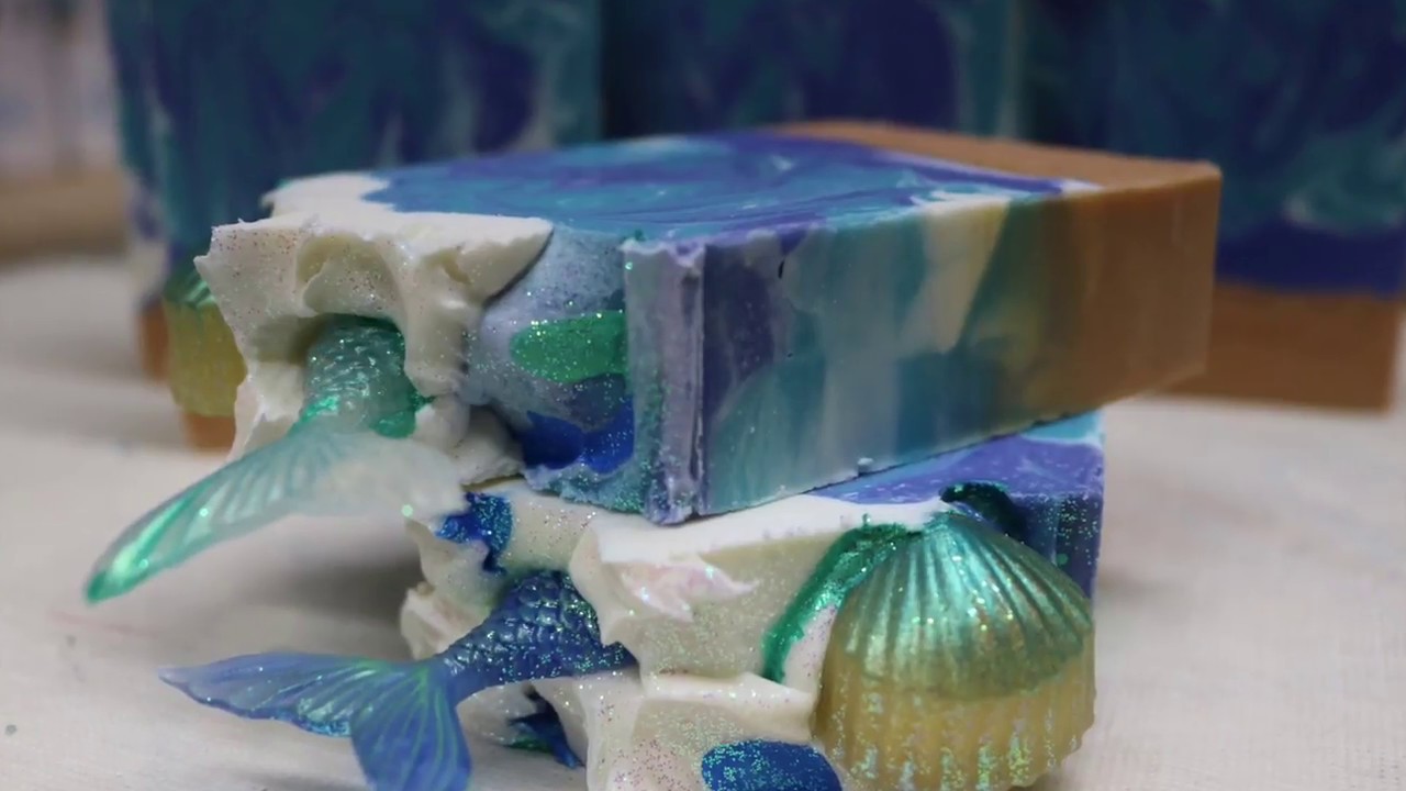 Making and Cutting of Mermaid Cove, a cold process soap. - YouTube