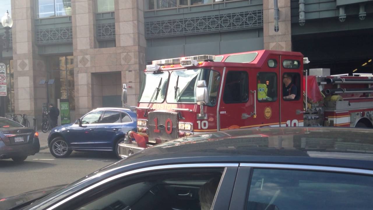 Boston Fire Department Engine 10 Responding! - YouTube