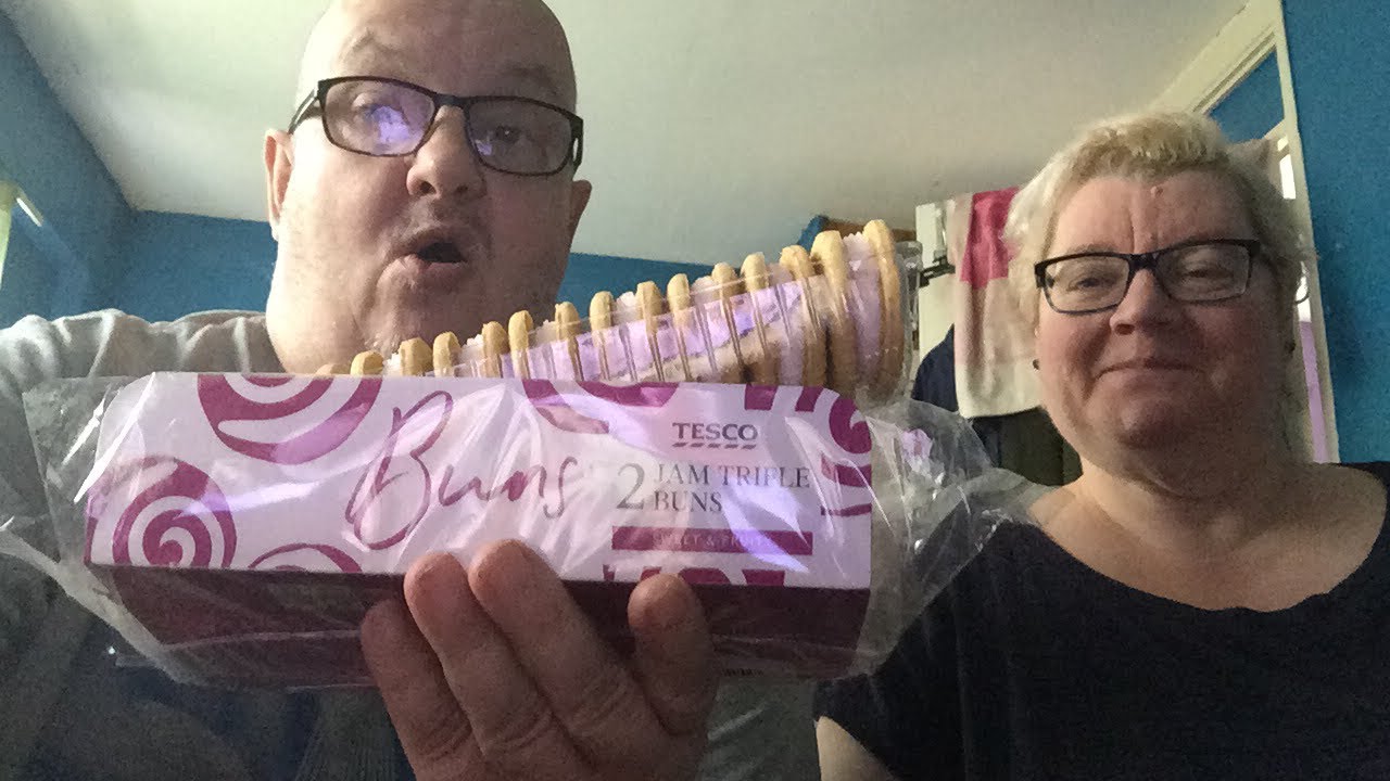 Tasty Sunday taste test - YouTube