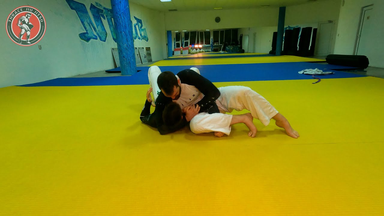 Headlock (Kesa-Gatame) Submissions (Side Mount) - YouTube