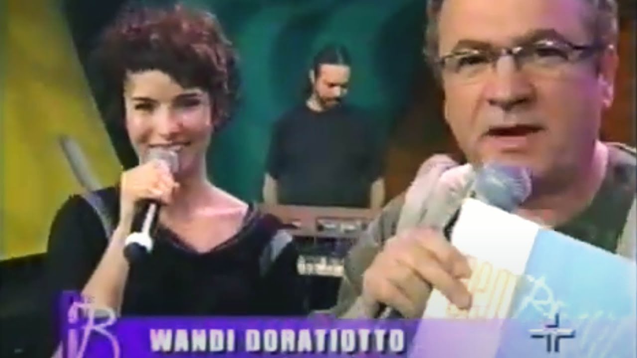 Amanda Acosta Bem Brasil 2008 - YouTube