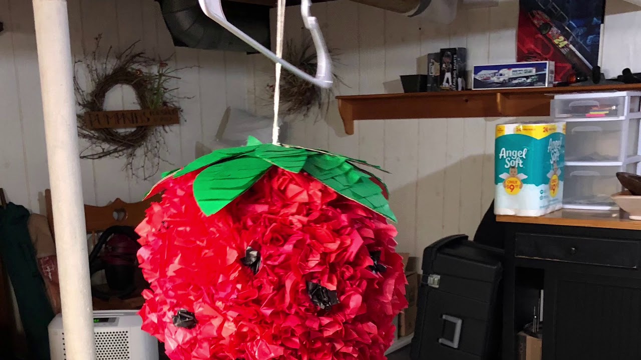 How to make a strawberry piñata - YouTube