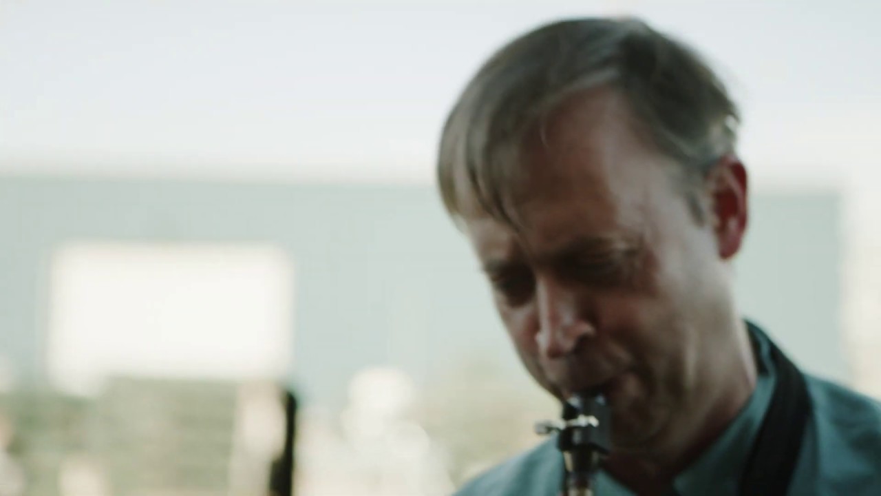 Gareth Orsmond on Jazz (feat. Scott Kiefner, bass) - YouTube