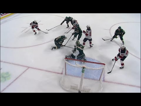 Kaapo Kahkonen Amazing Behind The Back Save