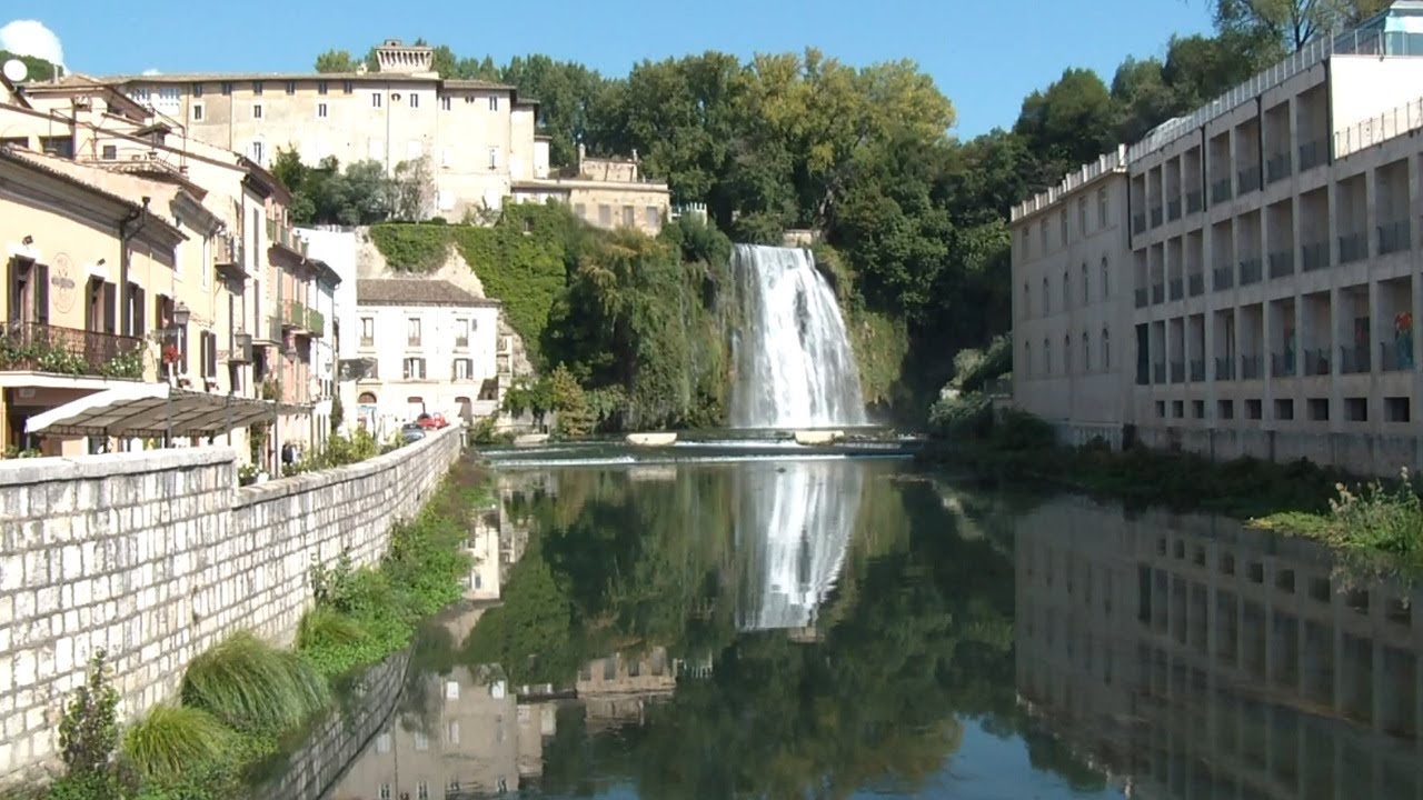 Isola Del Liri, Waterfall In The Middle Of Town, Day Trips From Rome ...