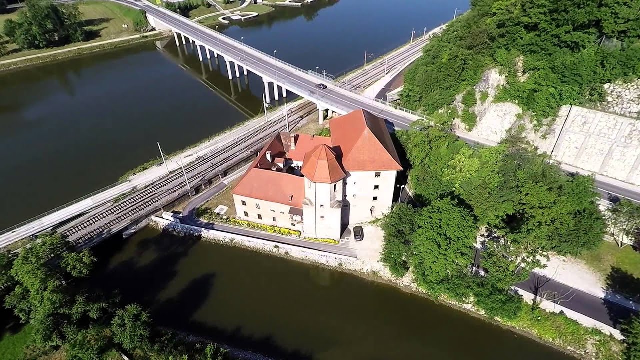 Grad Brestanica - YouTube