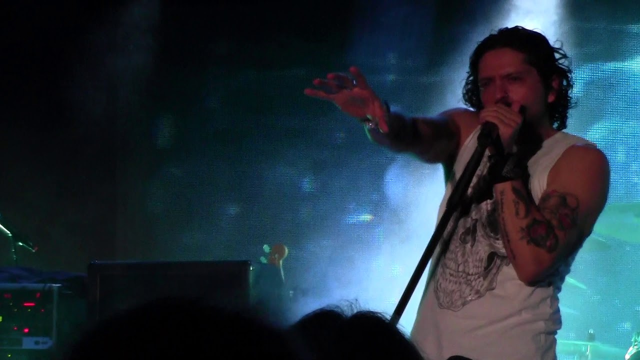 Ronnie Romero & Eridan - Crying in the Rain - YouTube