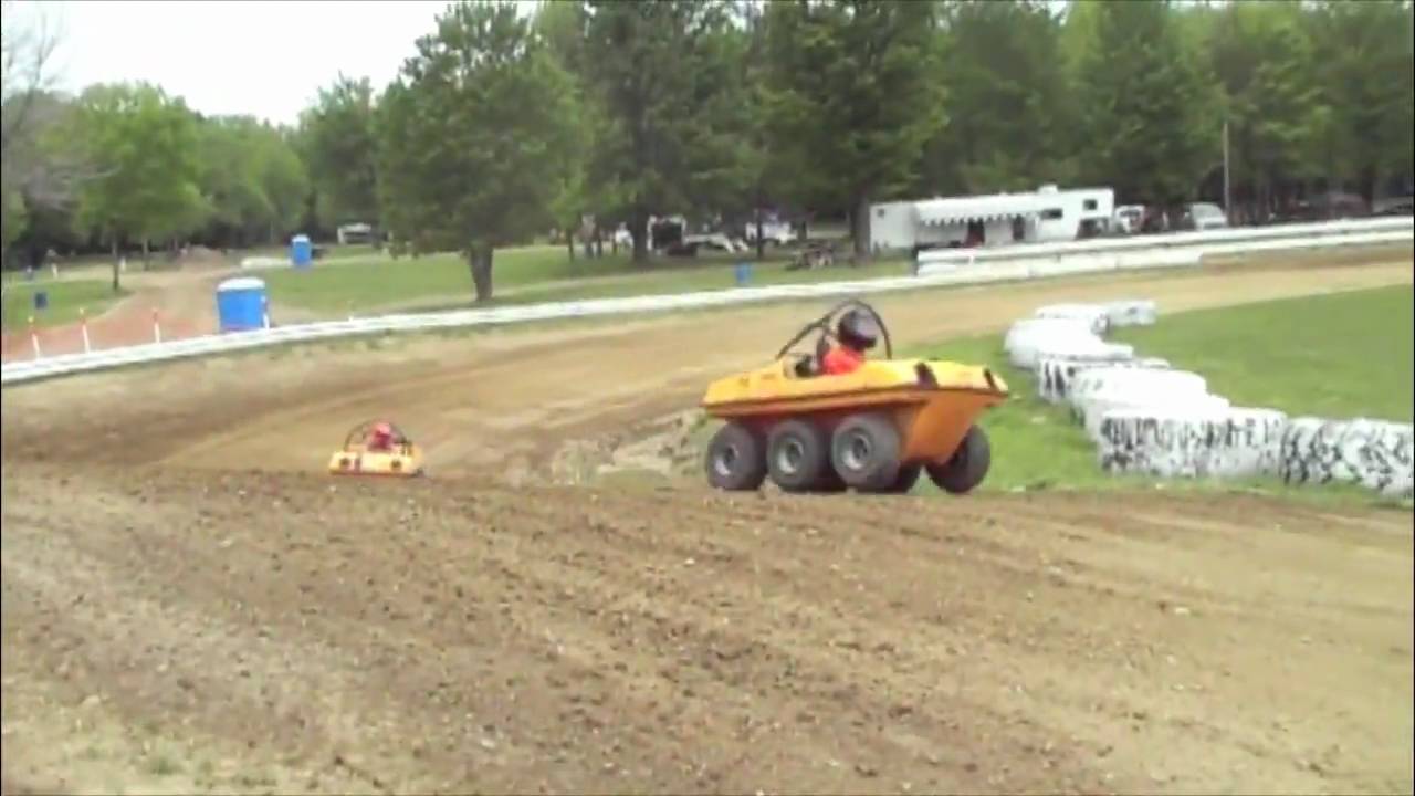 FInal Rookie 2 stroke race - YouTube