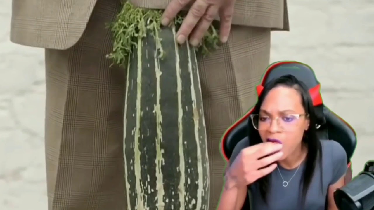 She Likes Them Big Youtube
