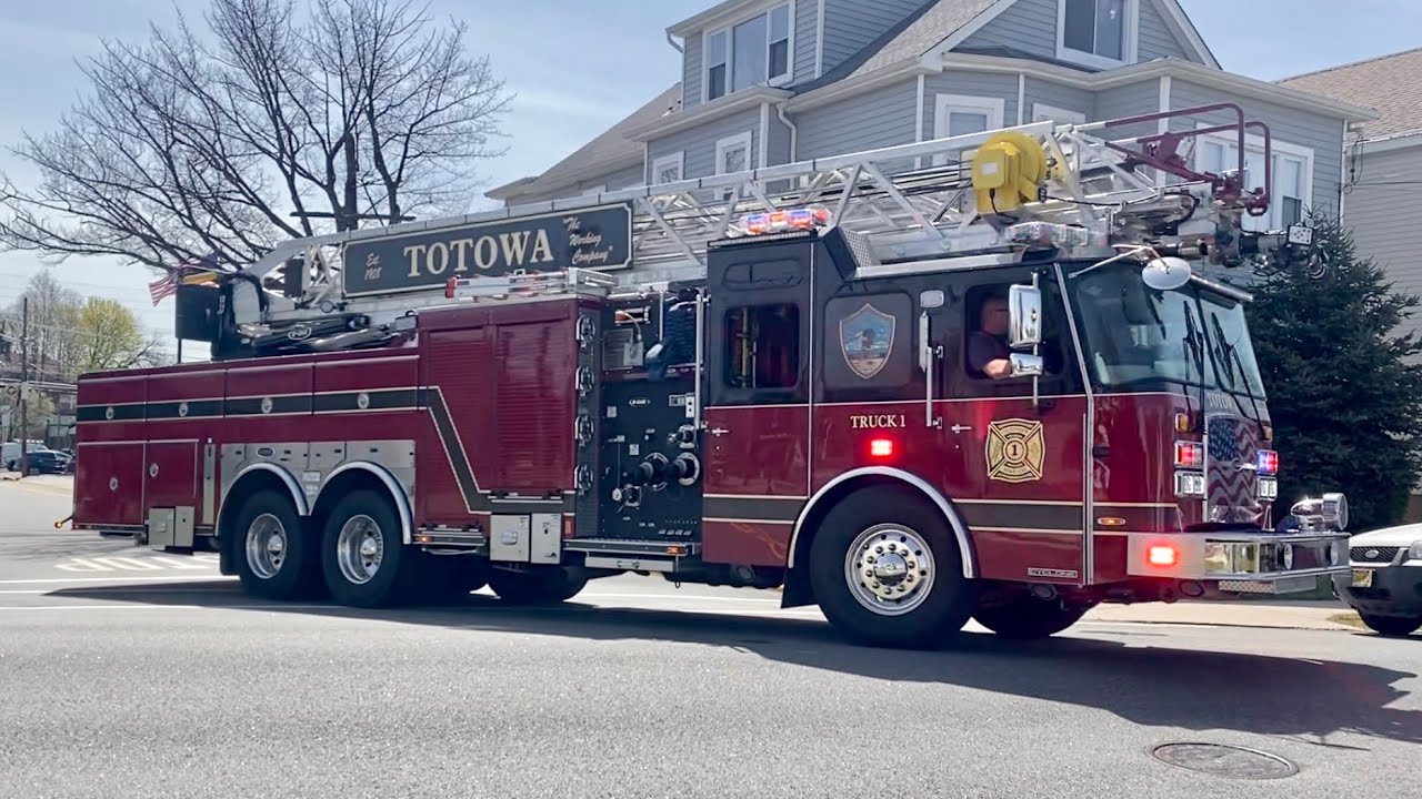 Totowa NJ Fire Dept Chief 970 and Truck 1 Responding 4/11/23 - YouTube