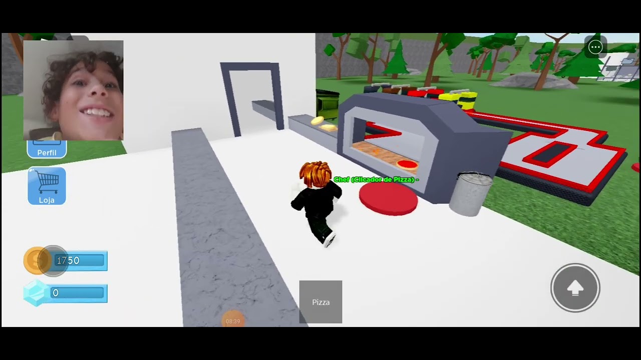 kaleb jogando roblox tentou jogar 3 jogos mas teu errado - YouTube