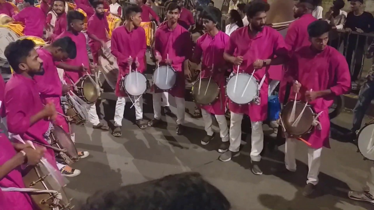 Sion Fort Cha Raja Aagaman Sohala 2019 | Saamna Dhol Tasha Pathak - YouTube