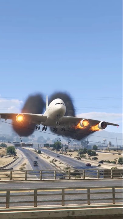Crazy Pilot Makes Emergency Landing On Busy Highway Due To Engine Failure Gtav - YouTube