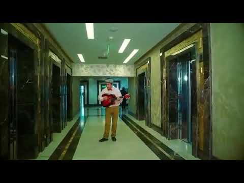 Şirinin yeni mahnısı: Eşit eyy bibi qizi qaş-gözün oynamasın