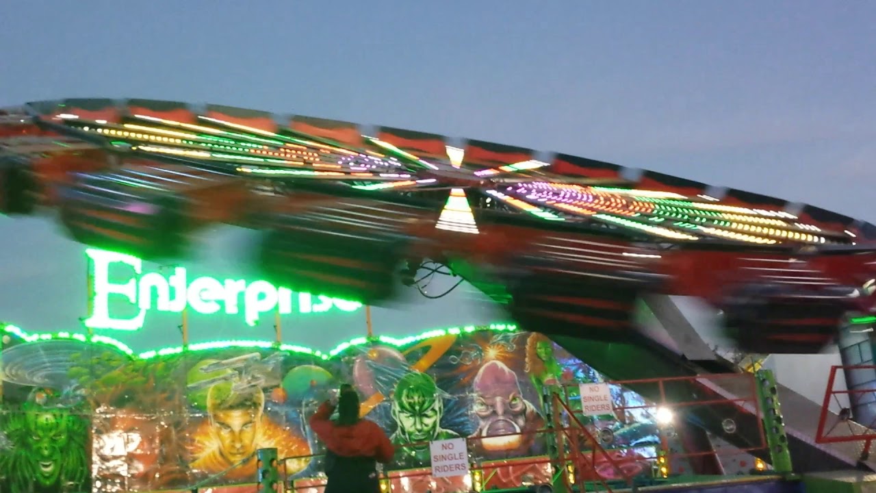 Huss Enterprise off ride Miami Santa's Enchanted Forest 2019 - YouTube